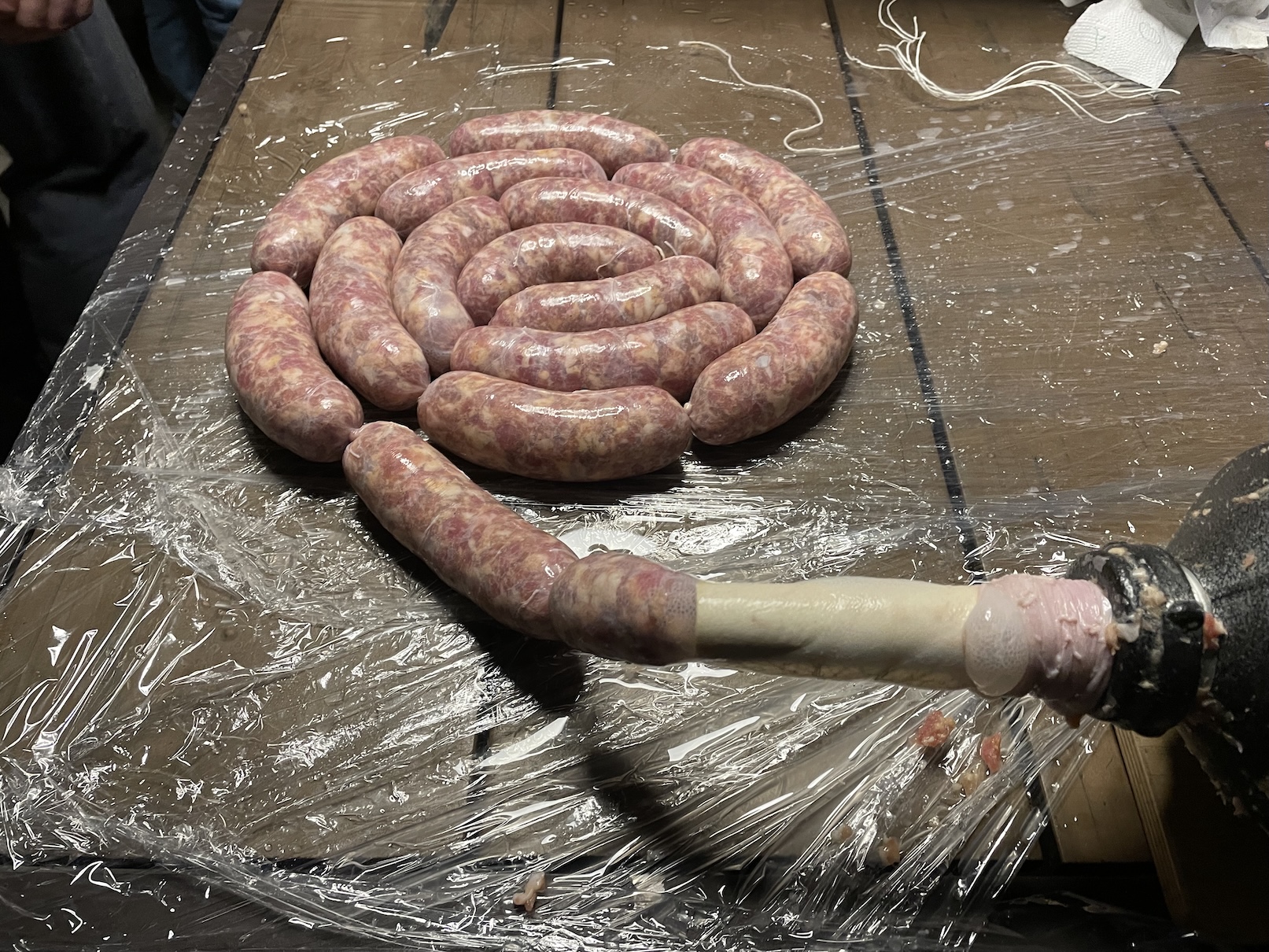 Plnění klobás do střev: Pár dobrých rad se určitě hodí